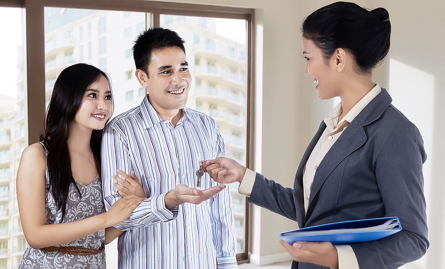 Reasons to Consider Hiring a Real Estate Agent for Your Home Sale ...